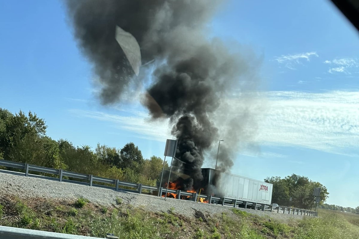 Semi-truck up catches fire on Interstate 24 in Oak Grove - Christian ...