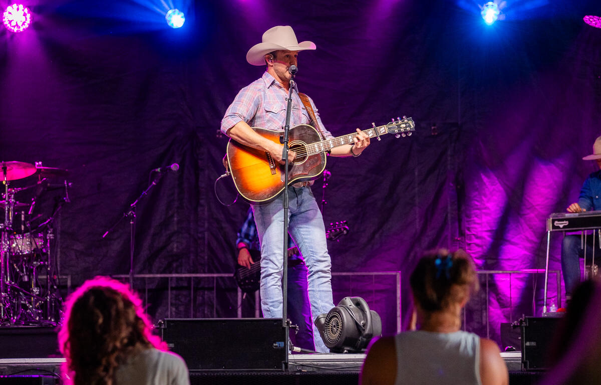 Hoptown Summer Salute wraps up with Easton Corbin | PHOTOS - Christian ...