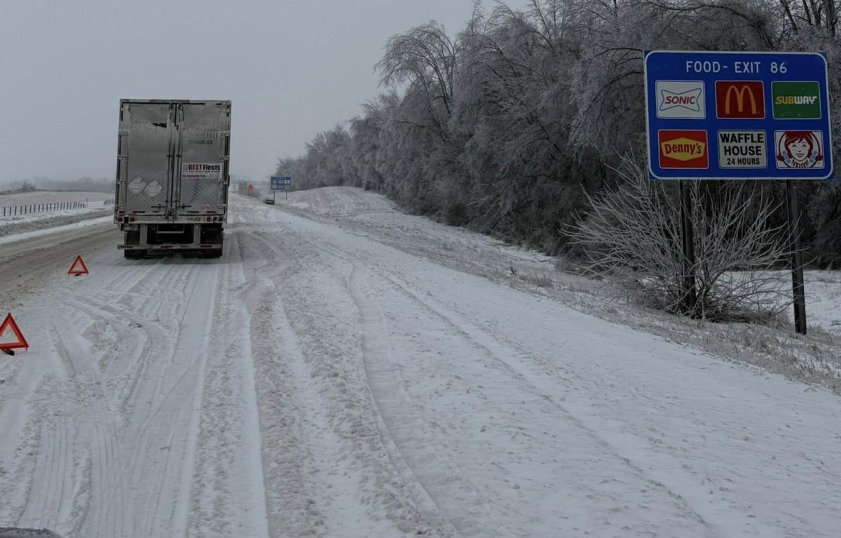 UPDATE: Roads remain ‘extremely hazardous’ midday in Christian County ...
